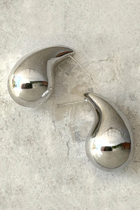 Cosmic Drops Earrings – Millo Beauty