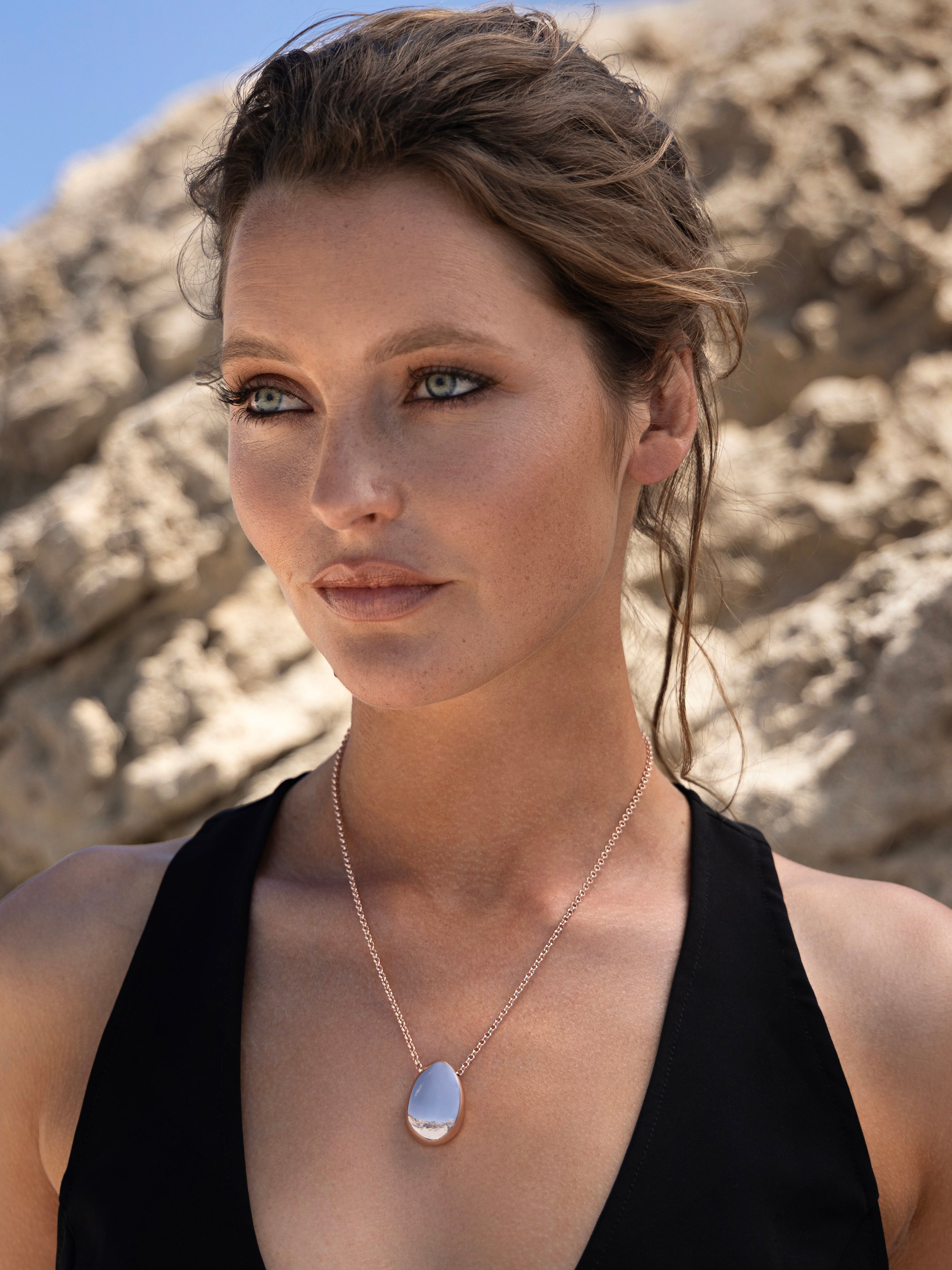 La Isla Necklace, in Rose – Millo Beauty